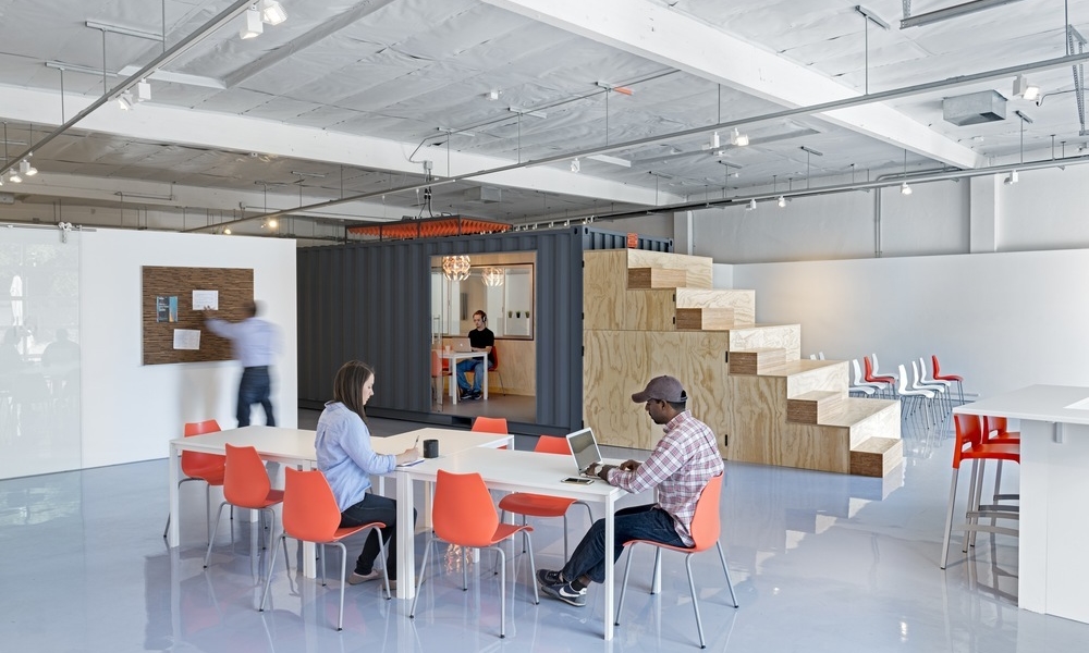 CHA:COL - Officelovin'