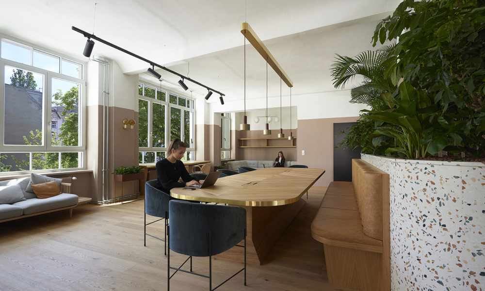 Weekday Workplace Design - Officelovin'