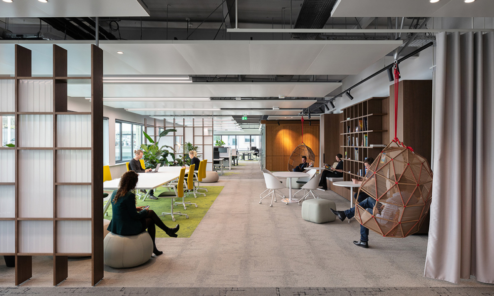CBRE - Officelovin'