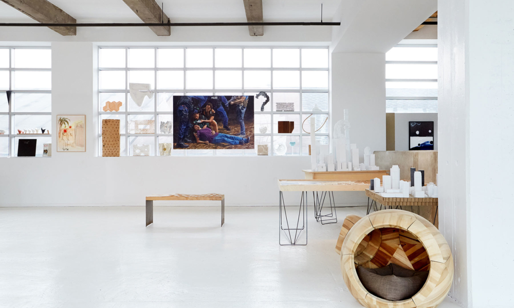 Partisans - Officelovin'