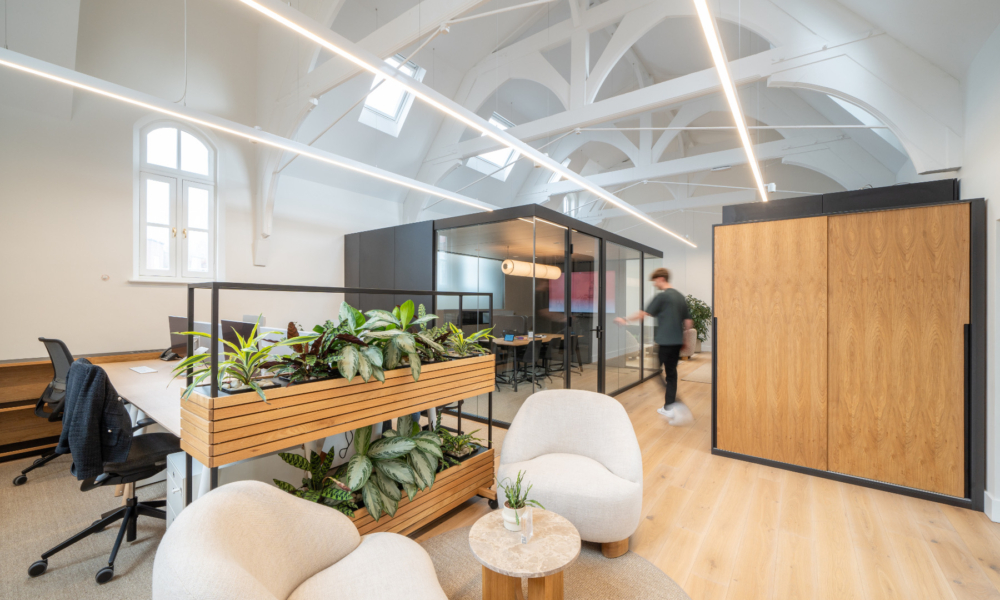 Financial and Fintech Office Design - Officelovin